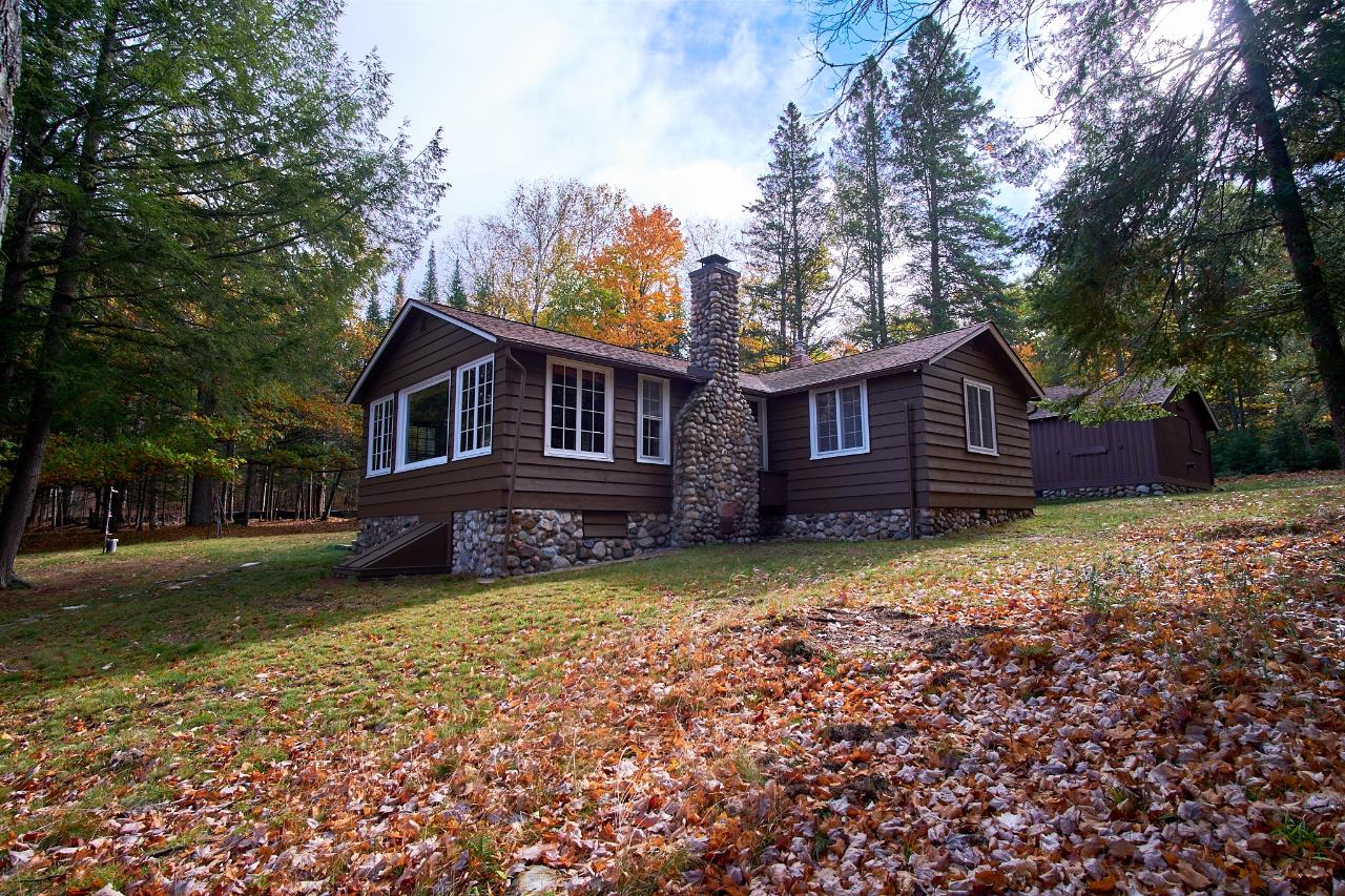 Forest Lake 3 Bedroom Home | Land O Lakes, Wisconsin