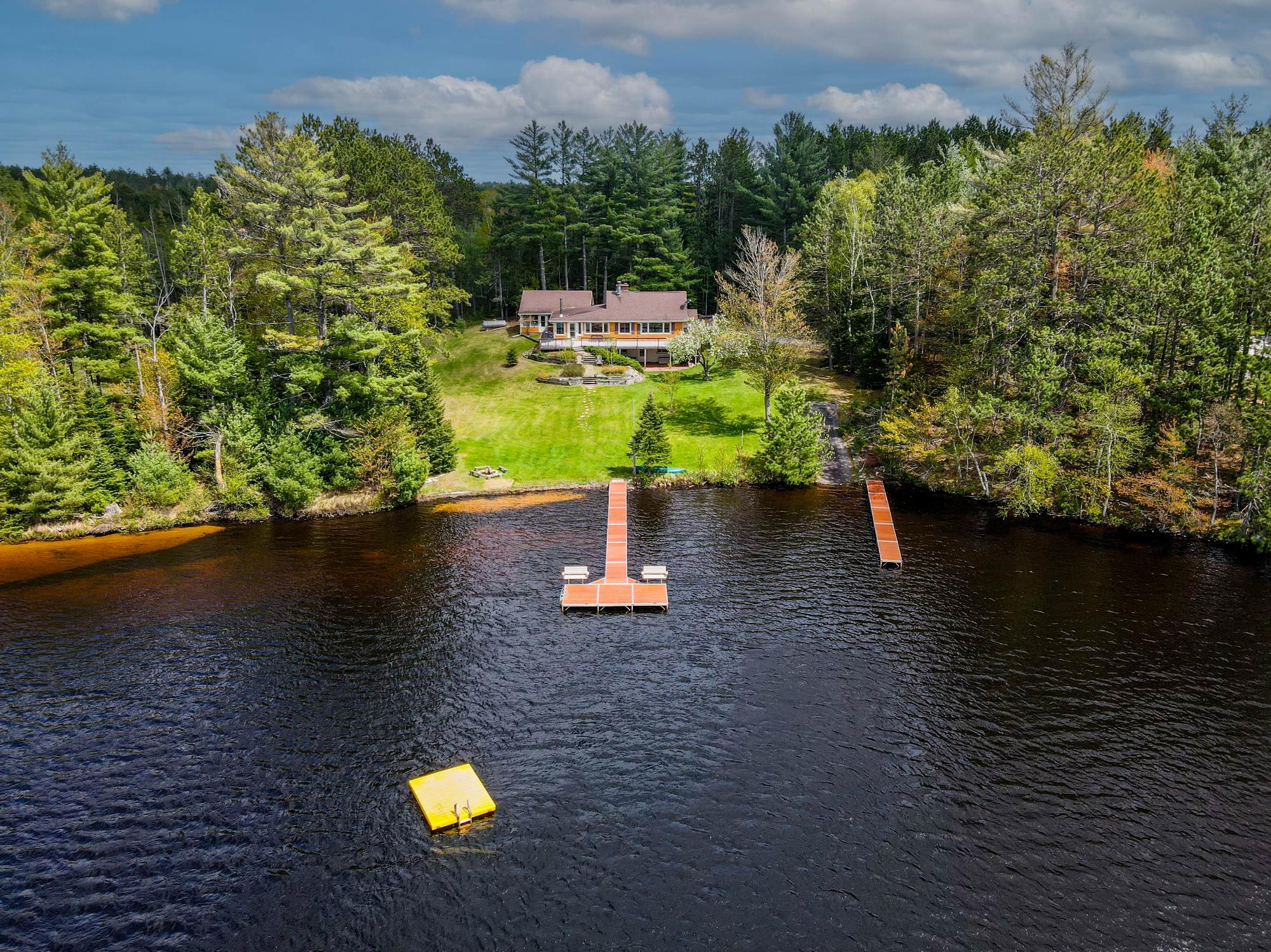 Shepard Lake 3 Bedroom Home | Rhinelander, Wisconsin