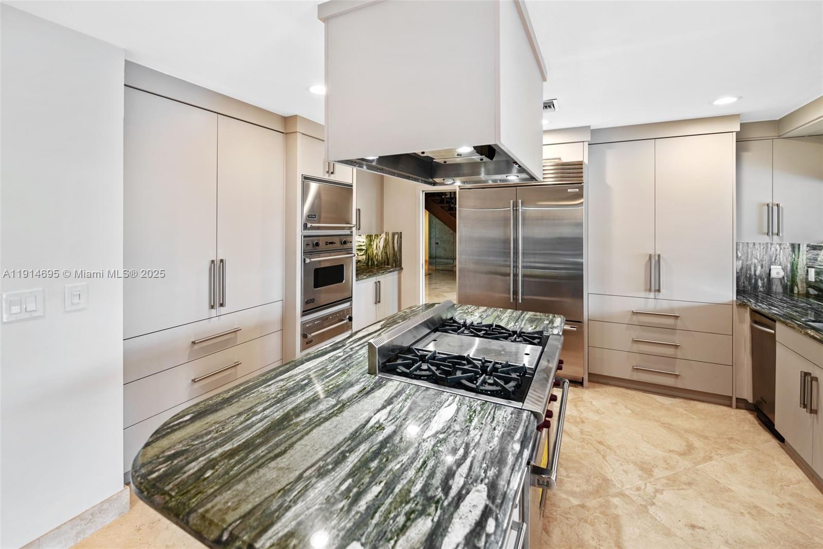 Sans Souci | MLS# A11914695 2015 NE 120th Rd , North Miami, Florida 33181