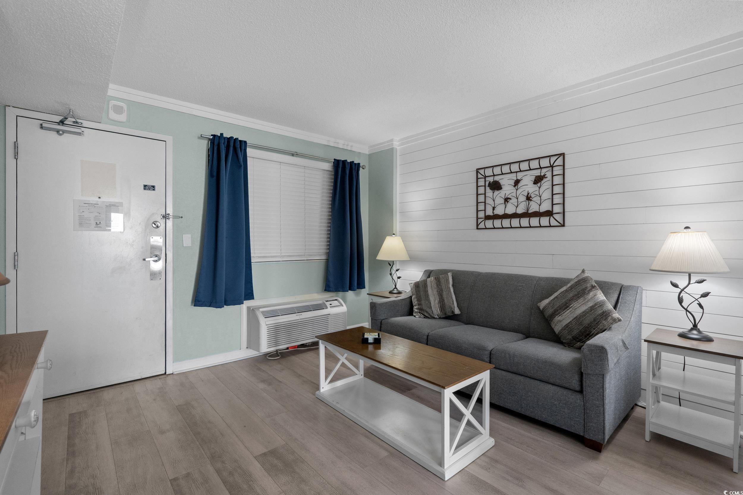 Compass Cove Pinnacle Oceanfront Tower in Myrtle Beach | 1 Beds ...