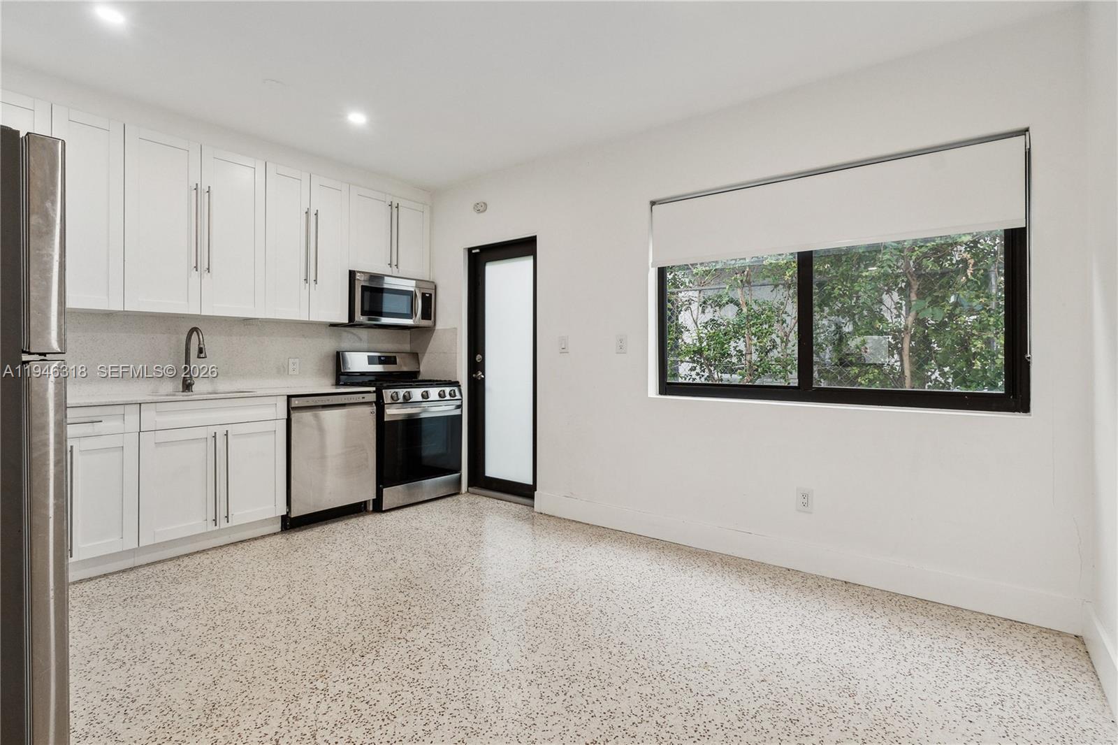 8020 Crespi Blvd, #2, Miami Beach, FL, 33141 | MLS# A11946318 | William ...